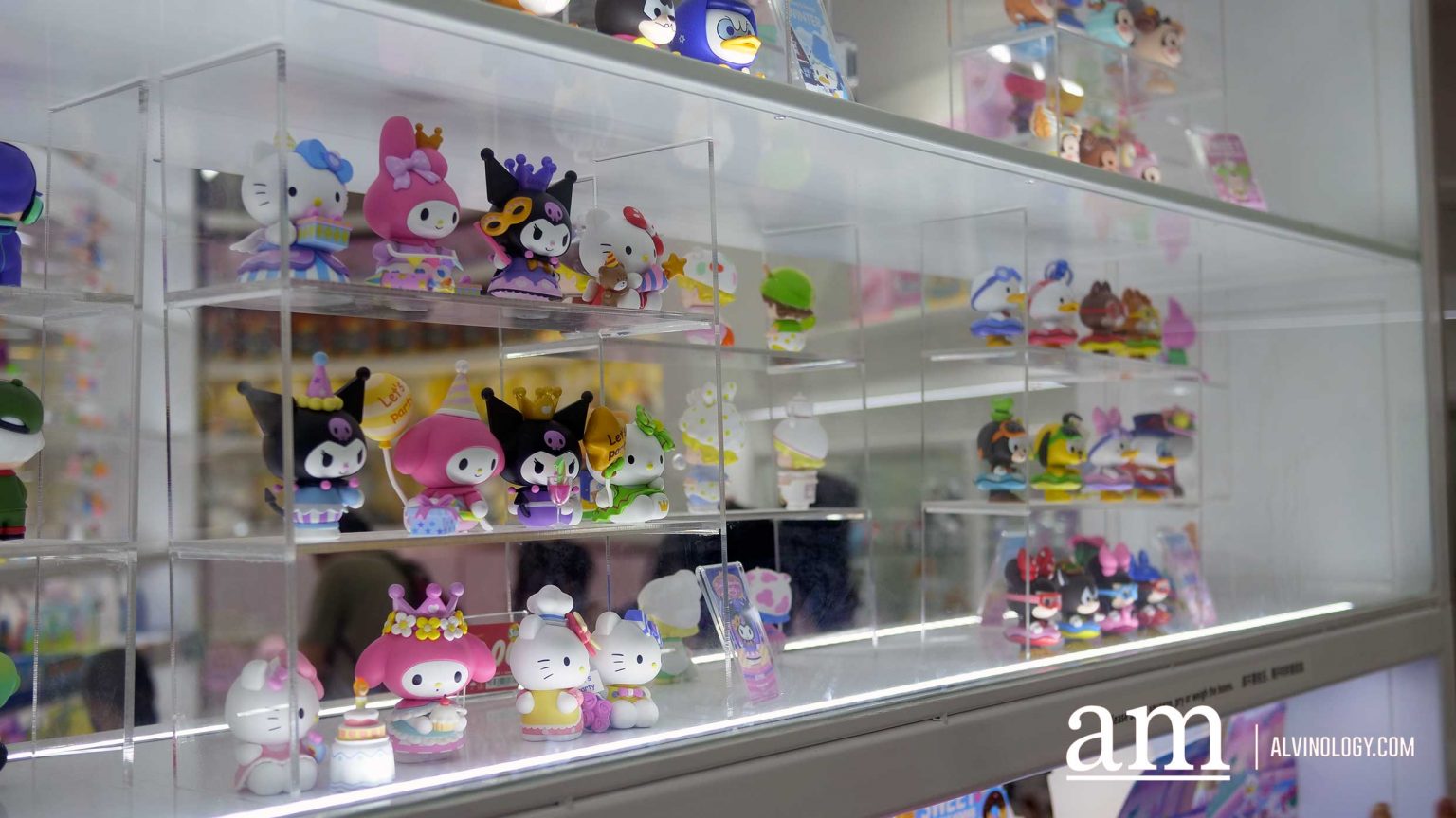 Unboxing Fun at Southeast Asia's First POP MART Official Store in ...